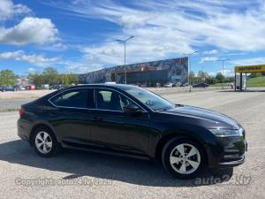Melns Skoda Octavia 2021 Tallina, ar dzinēja tilpumu 1.00 L un nobraukumu 98 tūkst. km par 14500 €, foto 3 vietnē AUTOMOTO.COM.LV