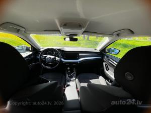 Melns Skoda Octavia 2021 Tallina, ar dzinēja tilpumu 1.00 L un nobraukumu 98 tūkst. km par 14500 €, foto 6 vietnē AUTOMOTO.COM.LV