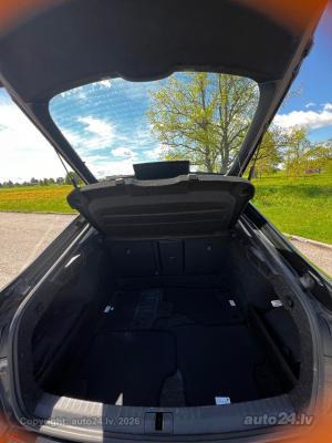 Melns Skoda Octavia 2021 Tallina, ar dzinēja tilpumu 1.00 L un nobraukumu 98 tūkst. km par 14500 €, foto 8 vietnē AUTOMOTO.COM.LV