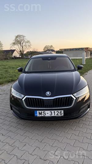 Melns Skoda Octavia 2021 Rīga, ar dzinēja tilpumu 1.00 L un nobraukumu 108 tūkst. km par 15800 €, foto 5 vietnē AUTOMOTO.COM.LV