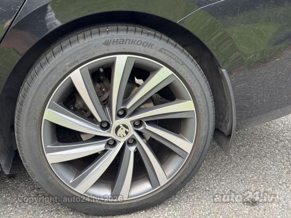 Black Skoda Octavia 2021 in Tallinn, with an engine capacity of 1.50 L and mileage of 82 thousand km for 21900 €, photo 8 on AUTOMOTO.COM.LV