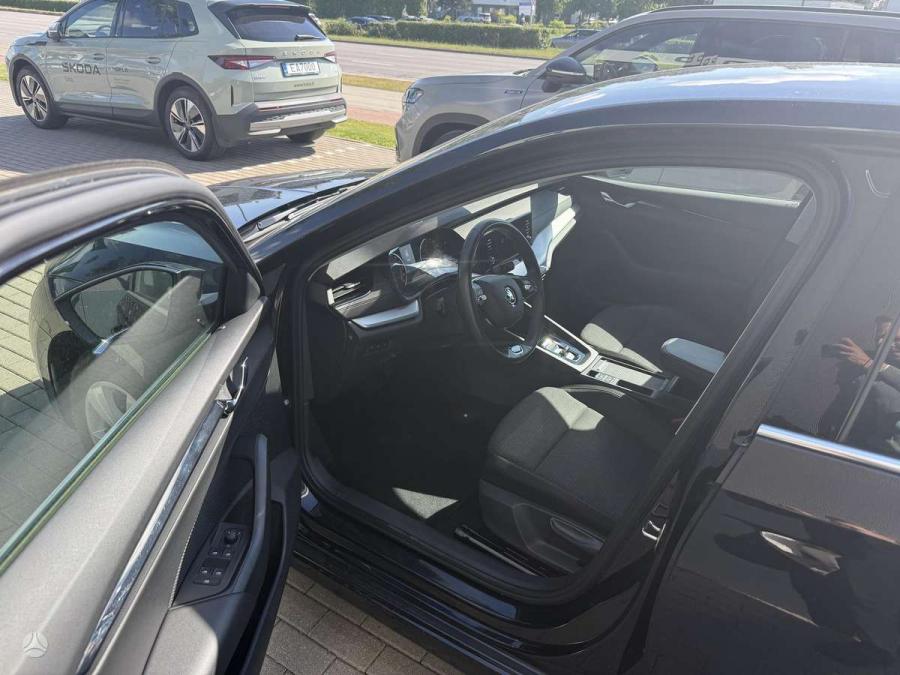 Melns Skoda Octavia 2021 Klaipėda, ar dzinēja tilpumu 1.97 L un nobraukumu 79 tūkst. km par 17800 €, foto 15 vietnē AUTOMOTO.COM.LV