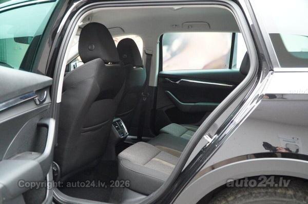 Black Skoda Octavia 2022 in Tallinn, with an engine capacity of 2.00 L and mileage of 151 thousand km for 25300 €, photo 11 on AUTOMOTO.COM.LV