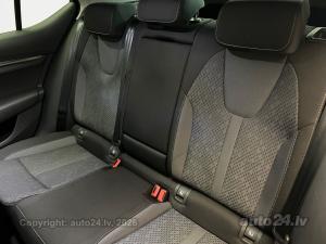 Black Skoda Octavia 2022 in Tallinn, with an engine capacity of 1.50 L and mileage of 125 thousand km for 16500 €, photo 12 on AUTOMOTO.COM.LV