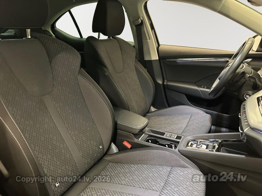 Black Skoda Octavia 2022 in Tallinn, with an engine capacity of 1.50 L and mileage of 125 thousand km for 16500 €, photo 13 on AUTOMOTO.COM.LV