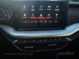 Melns Skoda Octavia 2022 Tallina, ar dzinēja tilpumu 1.50 L un nobraukumu 125 tūkst. km par 19500 €, foto 8 vietnē AUTOMOTO.COM.LV