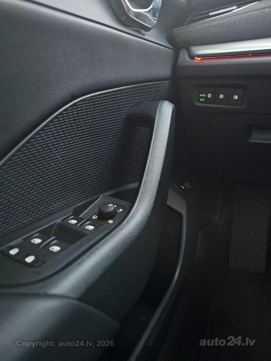 Melns Skoda Octavia 2022 Tallina, ar dzinēja tilpumu 1.50 L un nobraukumu 125 tūkst. km par 19500 €, foto 13 vietnē AUTOMOTO.COM.LV