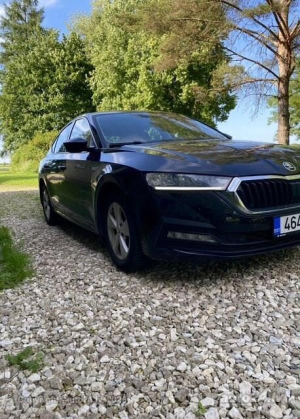 Black Skoda Octavia 2022 in Tallinn, with an engine capacity of 1.50 L and mileage of 86 thousand km for 18000 €, photo 1 on AUTOMOTO.COM.LV