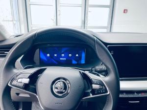 Melns Skoda Octavia 2022 Jehvi, ar dzinēja tilpumu 1.00 L un nobraukumu 110 tūkst. km par 15900 €, foto 12 vietnē AUTOMOTO.COM.LV