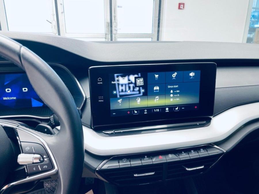 Melns Skoda Octavia 2022 Jehvi, ar dzinēja tilpumu 1.00 L un nobraukumu 110 tūkst. km par 15900 €, foto 13 vietnē AUTOMOTO.COM.LV