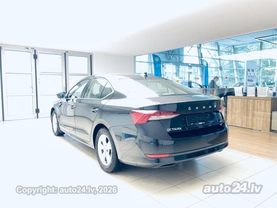 Melns Skoda Octavia 2022 Jehvi, ar dzinēja tilpumu 1.00 L un nobraukumu 110 tūkst. km par 15900 €, foto 8 vietnē AUTOMOTO.COM.LV