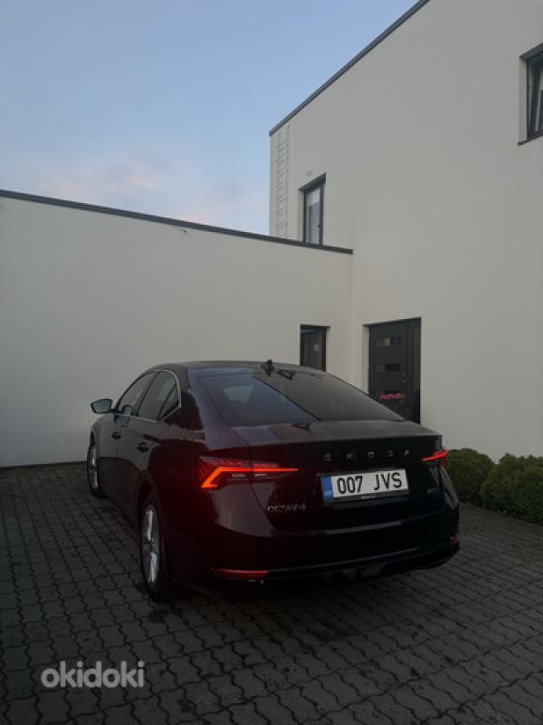 Black Skoda Octavia 2022 in Tallinn, with an engine capacity of 0.00 L and mileage of 125 thousand km for 18900 €, photo 1 on AUTOMOTO.COM.LV