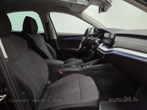 Melns Skoda Octavia 2023 Tallina, ar dzinēja tilpumu 1.50 L un nobraukumu 56 tūkst. km par 21900 €, foto 18 vietnē AUTOMOTO.COM.LV