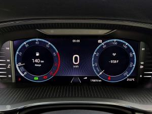 Black Skoda Octavia 2023 in Kaunas, with an engine capacity of 1.50 L and mileage of 175 thousand km for 16900 €, photo 8 on AUTOMOTO.COM.LV