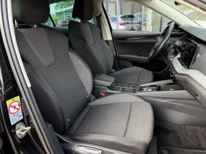 Black Skoda Octavia 2023 in Kaunas, with an engine capacity of 1.50 L and mileage of 175 thousand km for 16900 €, photo 13 on AUTOMOTO.COM.LV