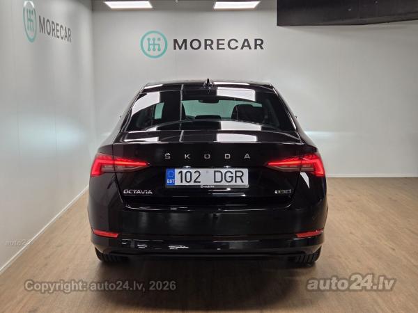 Melns Skoda Octavia 2023 Tallina, ar dzinēja tilpumu 1.50 L un nobraukumu 33 tūkst. km par 22900 €, foto 6 vietnē AUTOMOTO.COM.LV