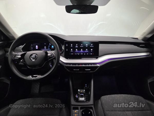 Melns Skoda Octavia 2023 Tallina, ar dzinēja tilpumu 1.50 L un nobraukumu 33 tūkst. km par 22900 €, foto 9 vietnē AUTOMOTO.COM.LV
