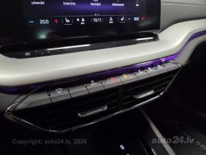Melns Skoda Octavia 2023 Tallina, ar dzinēja tilpumu 1.50 L un nobraukumu 33 tūkst. km par 22900 €, foto 12 vietnē AUTOMOTO.COM.LV