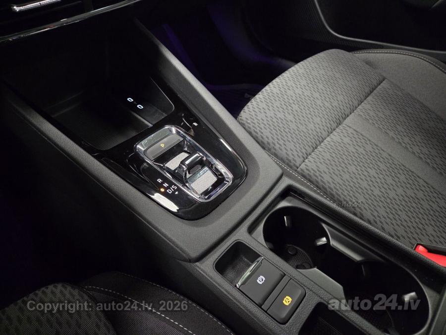 Melns Skoda Octavia 2023 Tallina, ar dzinēja tilpumu 1.50 L un nobraukumu 33 tūkst. km par 22900 €, foto 13 vietnē AUTOMOTO.COM.LV