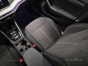 Melns Skoda Octavia 2023 Tallina, ar dzinēja tilpumu 1.50 L un nobraukumu 33 tūkst. km par 22900 €, foto 17 vietnē AUTOMOTO.COM.LV