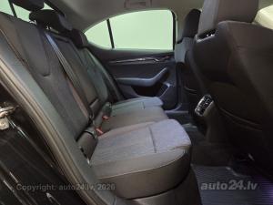 Melns Skoda Octavia 2023 Tallina, ar dzinēja tilpumu 1.50 L un nobraukumu 33 tūkst. km par 22900 €, foto 20 vietnē AUTOMOTO.COM.LV