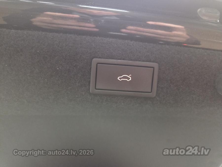 Melns Skoda Octavia 2023 Tallina, ar dzinēja tilpumu 1.50 L un nobraukumu 33 tūkst. km par 22900 €, foto 22 vietnē AUTOMOTO.COM.LV