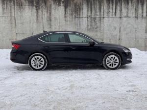 Black Skoda Octavia 2024 in Vilnius, with an engine capacity of 1.00 L and mileage of 55 thousand km for 22500 €, photo 6 on AUTOMOTO.COM.LV