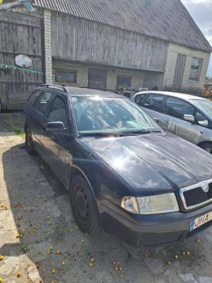 Melns Skoda Octavia 2001 Kaišiadorys, ar dzinēja tilpumu 1.90 L un nobraukumu 345 tūkst. km par 800 €, foto 3 vietnē AUTOMOTO.COM.LV