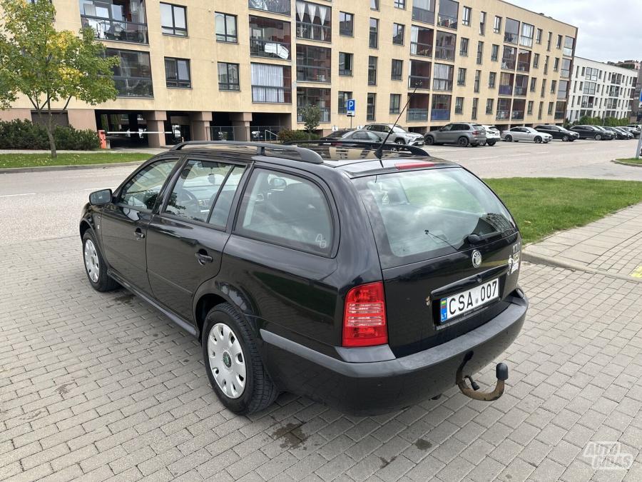 Black Skoda Octavia 2001 in Vilnius, with an engine capacity of 1.90 L and mileage of 319 thousand km for 1350 €, photo 4 on AUTOMOTO.COM.LV