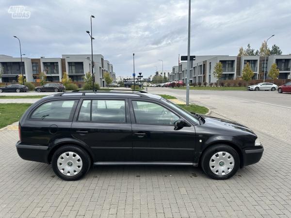 Черный Шкода Октавия 2001 в Вильнюс, объемом двигателя 1.90 л и пробегом 319 тыс. км за 1350 €, фото 7 на AUTOMOTO.COM.LV