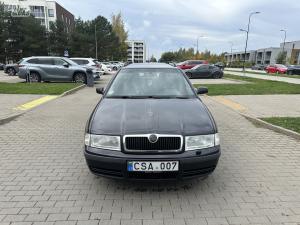 Black Skoda Octavia 2001 in Vilnius, with an engine capacity of 1.90 L and mileage of 319 thousand km for 1350 €, photo 9 on AUTOMOTO.COM.LV