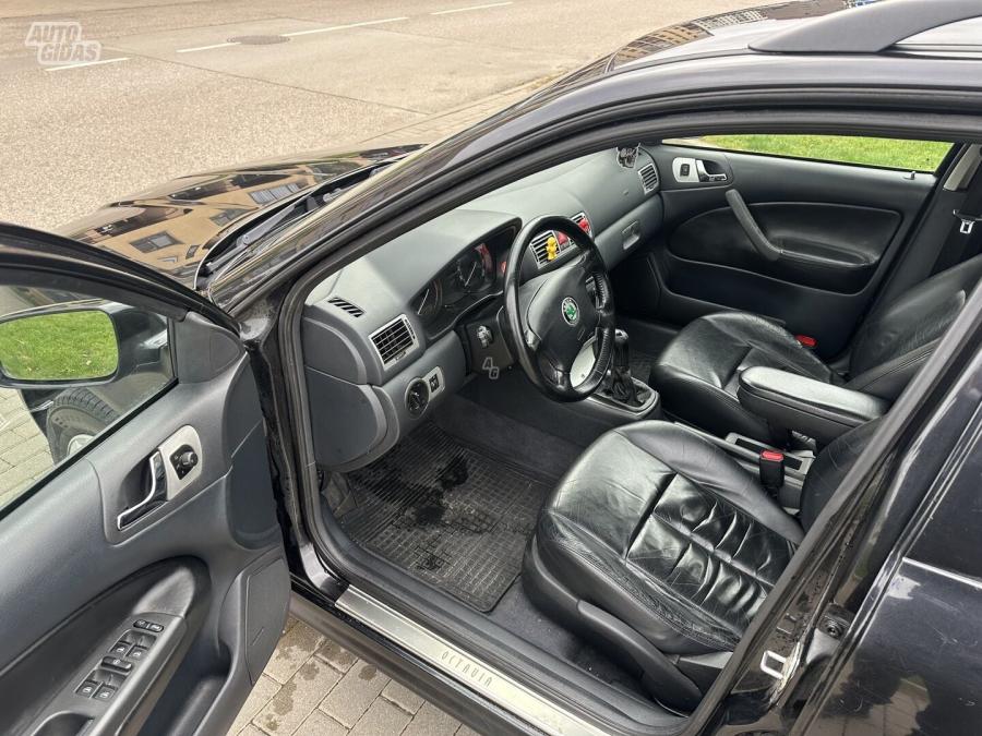 Black Skoda Octavia 2001 in Vilnius, with an engine capacity of 1.90 L and mileage of 319 thousand km for 1350 €, photo 11 on AUTOMOTO.COM.LV