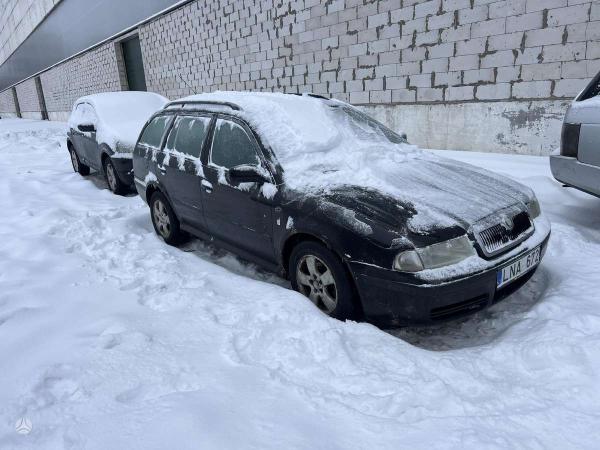 Melns Skoda Octavia 2002 Viļņa, ar dzinēja tilpumu 1.90 L un nobraukumu 305 tūkst. km par 430 €, foto 1 vietnē AUTOMOTO.COM.LV