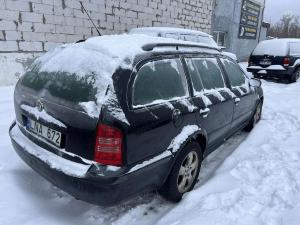 Black Skoda Octavia 2002 in Vilnius, with an engine capacity of 1.90 L and mileage of 305 thousand km for 430 €, photo 2 on AUTOMOTO.COM.LV