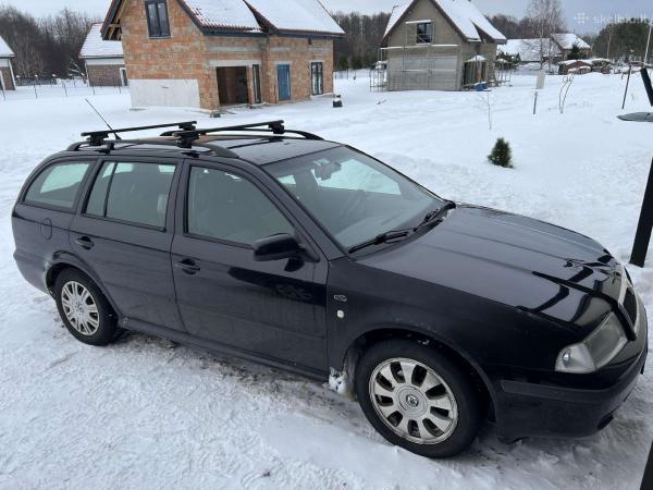 Melns Skoda Octavia 2002 Klaipėda, ar dzinēja tilpumu 1.90 L un nobraukumu 439 tūkst. km par 600 €, foto 2 vietnē AUTOMOTO.COM.LV