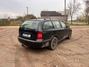 Melns Skoda Octavia 2002 Tallina, ar dzinēja tilpumu 1.80 L un nobraukumu 0 tūkst. km par 750 €, foto 4 vietnē AUTOMOTO.COM.LV