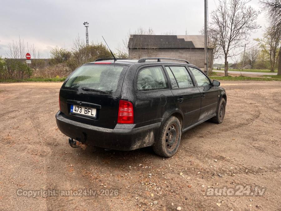 Melns Skoda Octavia 2002 Tallina, ar dzinēja tilpumu 1.80 L un nobraukumu 0 tūkst. km par 750 €, foto 4 vietnē AUTOMOTO.COM.LV