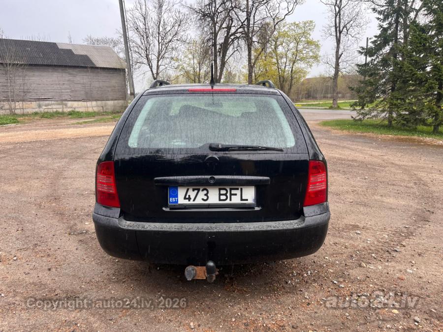 Melns Skoda Octavia 2002 Tallina, ar dzinēja tilpumu 1.80 L un nobraukumu 0 tūkst. km par 750 €, foto 5 vietnē AUTOMOTO.COM.LV