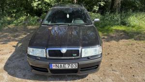Черный Шкода Октавия 2003 в Вильнюс, объемом двигателя 1.78 л и пробегом 236 тыс. км за 4000 €, фото  на AUTOMOTO.COM.LV