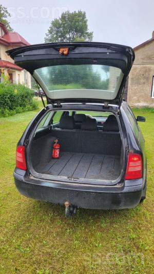 Melns Skoda Octavia 2003 Liepāja, ar dzinēja tilpumu 1.80 L un nobraukumu 423 tūkst. km par 800 €, foto 6 vietnē AUTOMOTO.COM.LV
