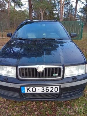 Black Skoda Octavia 2004 in Riga, with an engine capacity of 1.80 L and mileage of 290 thousand km for 2350 €, photo 2 on AUTOMOTO.COM.LV