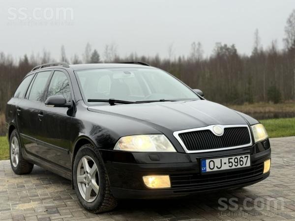 Melns Skoda Octavia 2005 Cēsis, ar dzinēja tilpumu 1.60 L un nobraukumu 312 tūkst. km par 2200 €, foto 2 vietnē AUTOMOTO.COM.LV