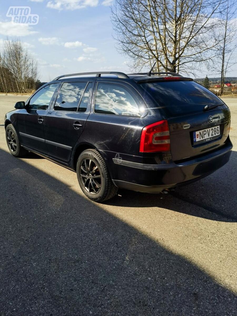 Black Skoda Octavia 2005 in Druskininkai, with an engine capacity of 1.90 L and mileage of 400 thousand km for 1200 €, photo 5 on AUTOMOTO.COM.LV