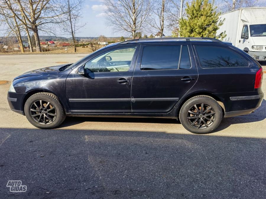 Black Skoda Octavia 2005 in Druskininkai, with an engine capacity of 1.90 L and mileage of 400 thousand km for 1200 €, photo 6 on AUTOMOTO.COM.LV