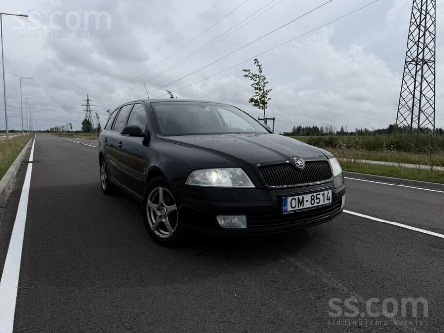 Black Skoda Octavia 2005 in Liepaja, with an engine capacity of 2.00 L and mileage of 564 thousand km for 1900 €, photo 4 on AUTOMOTO.COM.LV
