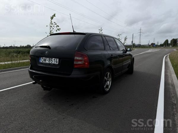 Black Skoda Octavia 2005 in Liepaja, with an engine capacity of 2.00 L and mileage of 564 thousand km for 1900 €, photo 6 on AUTOMOTO.COM.LV