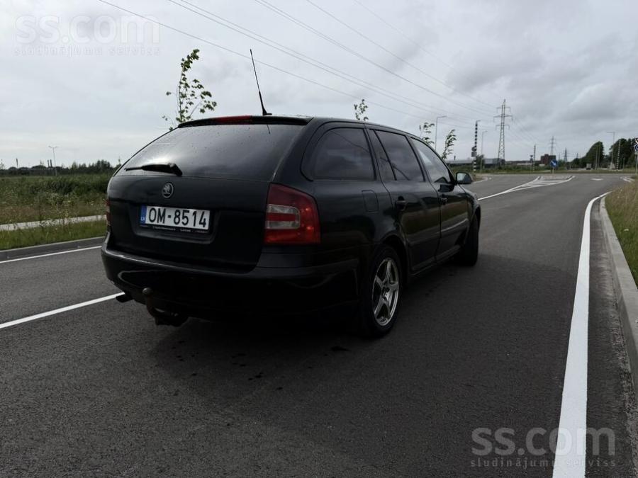 Black Skoda Octavia 2005 in Liepaja, with an engine capacity of 2.00 L and mileage of 564 thousand km for 1900 €, photo 7 on AUTOMOTO.COM.LV