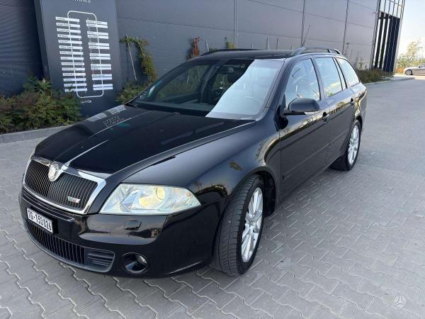 Black Skoda Octavia 2005 in Vilnius, with an engine capacity of 1.98 L and mileage of 246 thousand km for 3300 €, photo 3 on AUTOMOTO.COM.LV