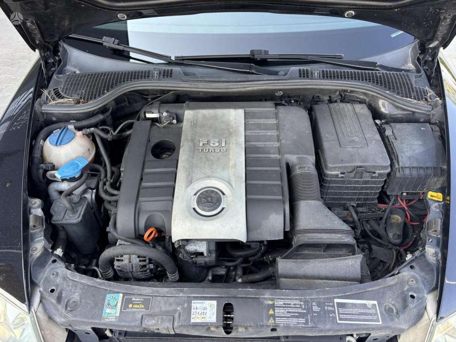 Black Skoda Octavia 2005 in Vilnius, with an engine capacity of 1.98 L and mileage of 246 thousand km for 3300 €, photo 17 on AUTOMOTO.COM.LV