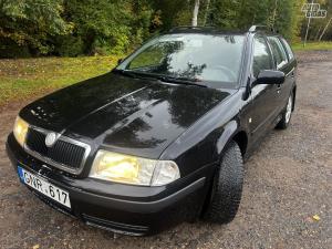 Черный Шкода Октавия 2005 в Вильнюс, объемом двигателя 1.90 л и пробегом 350 тыс. км за 1390 €, фото  на AUTOMOTO.COM.LV